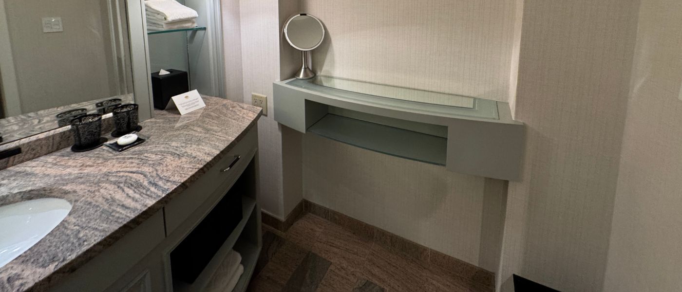 The Mandarin Oriental Boston Hotel and Spa: Honest Review